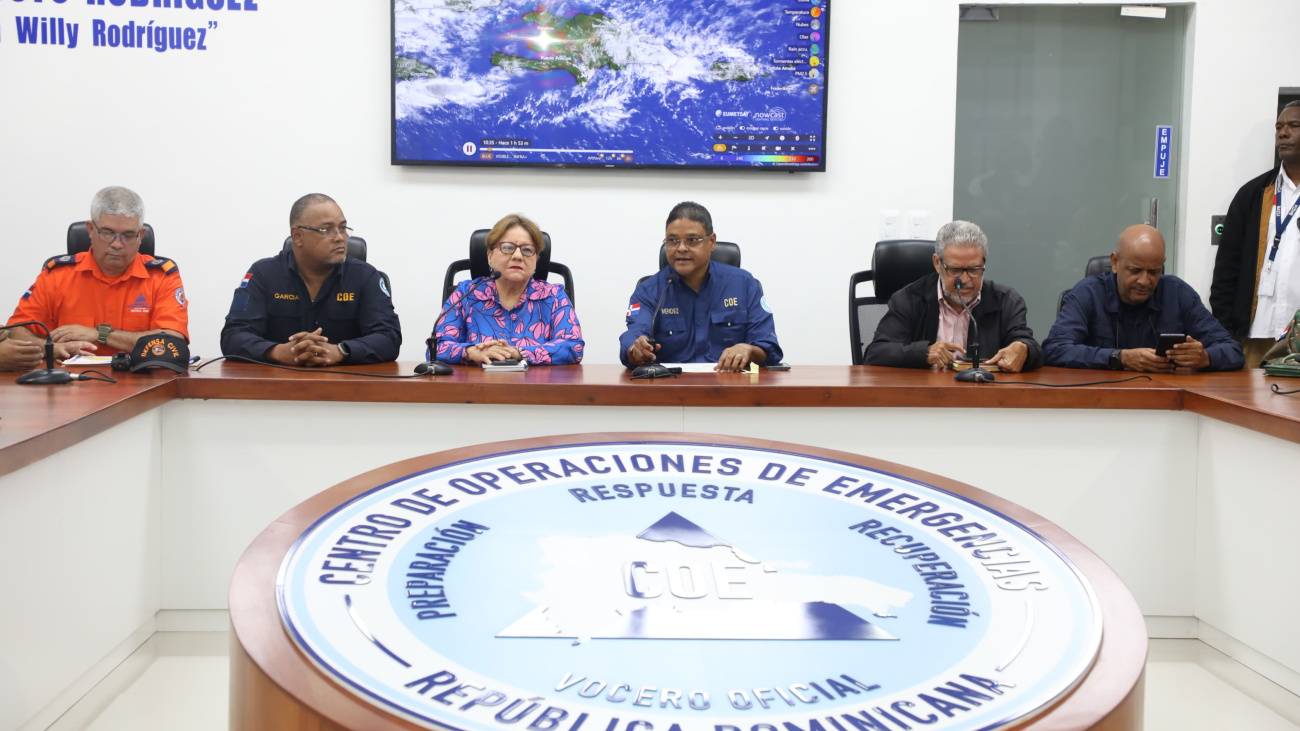 COE incrementa y amplía niveles de alerta; llama a la población en alto riesgo en las provincias ...